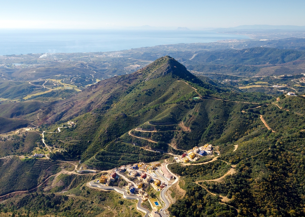 Villa Haveli - Quality Classic-Style Villa in La Alqueria Benahavis